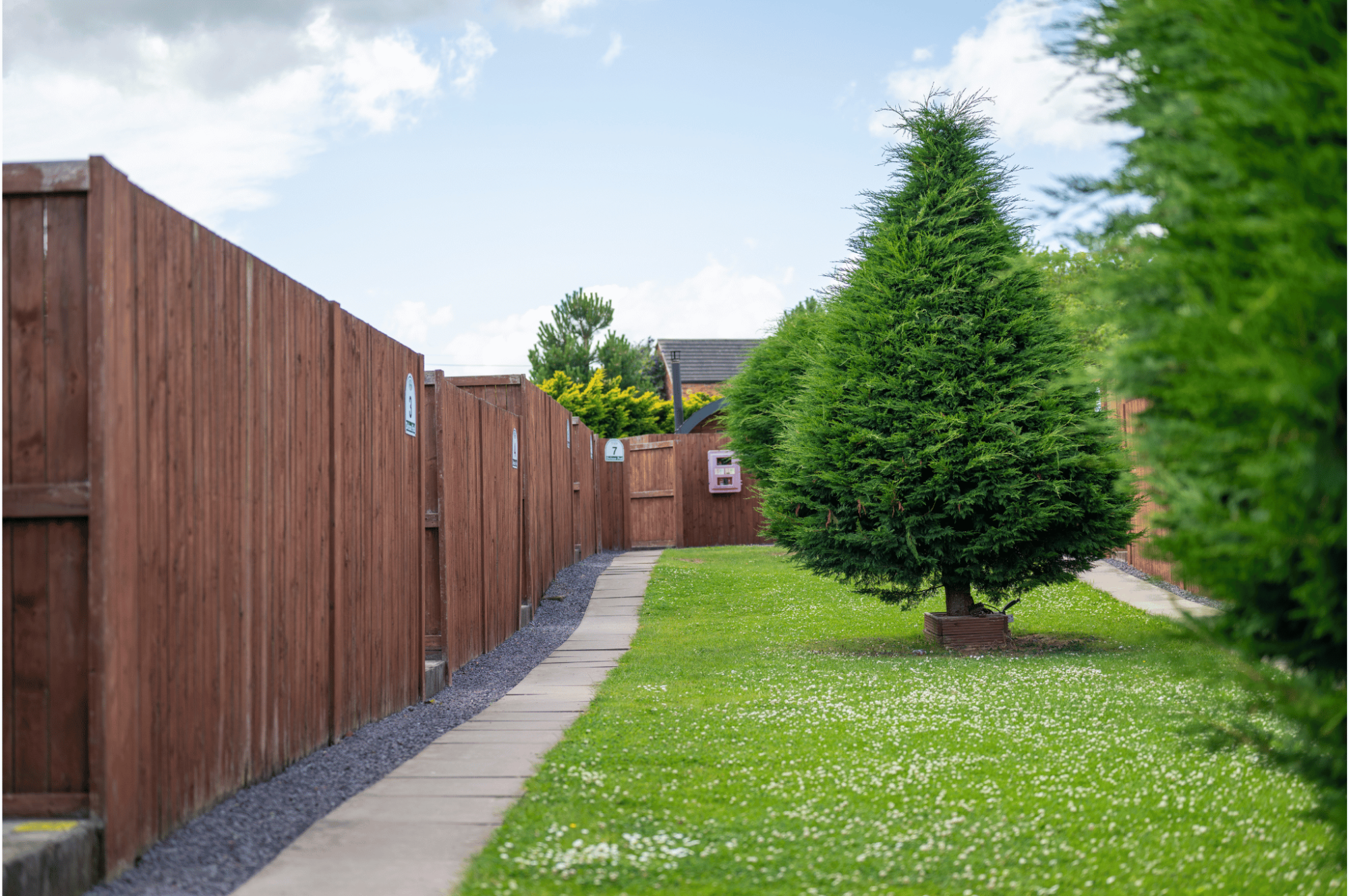 Deluxe Pods | Lady Heyes Holiday Park